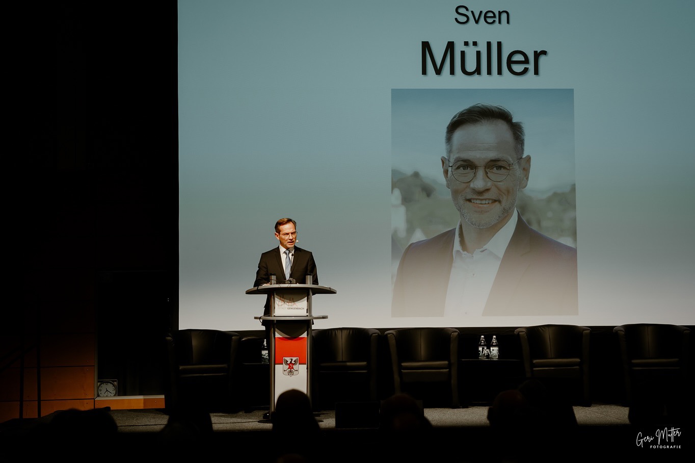 News – Sven Müller